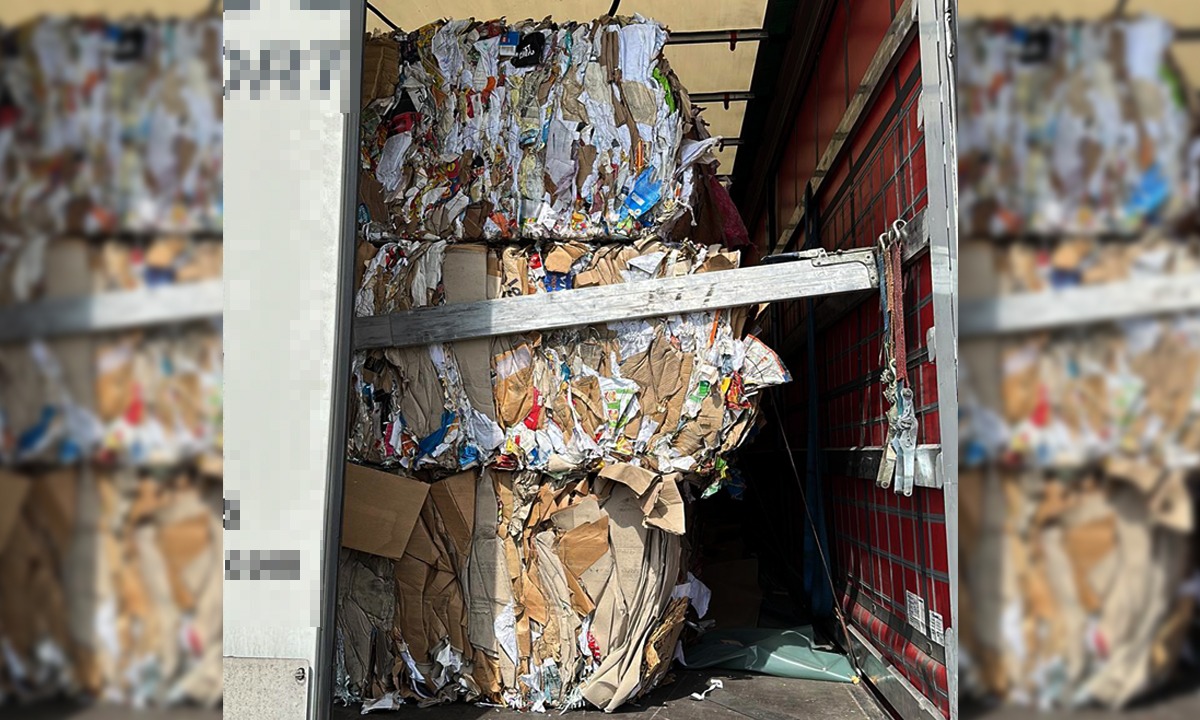 Peste 40 de tone deşeuri din hârtie și carton, oprite în Vama Giurgiu ...
